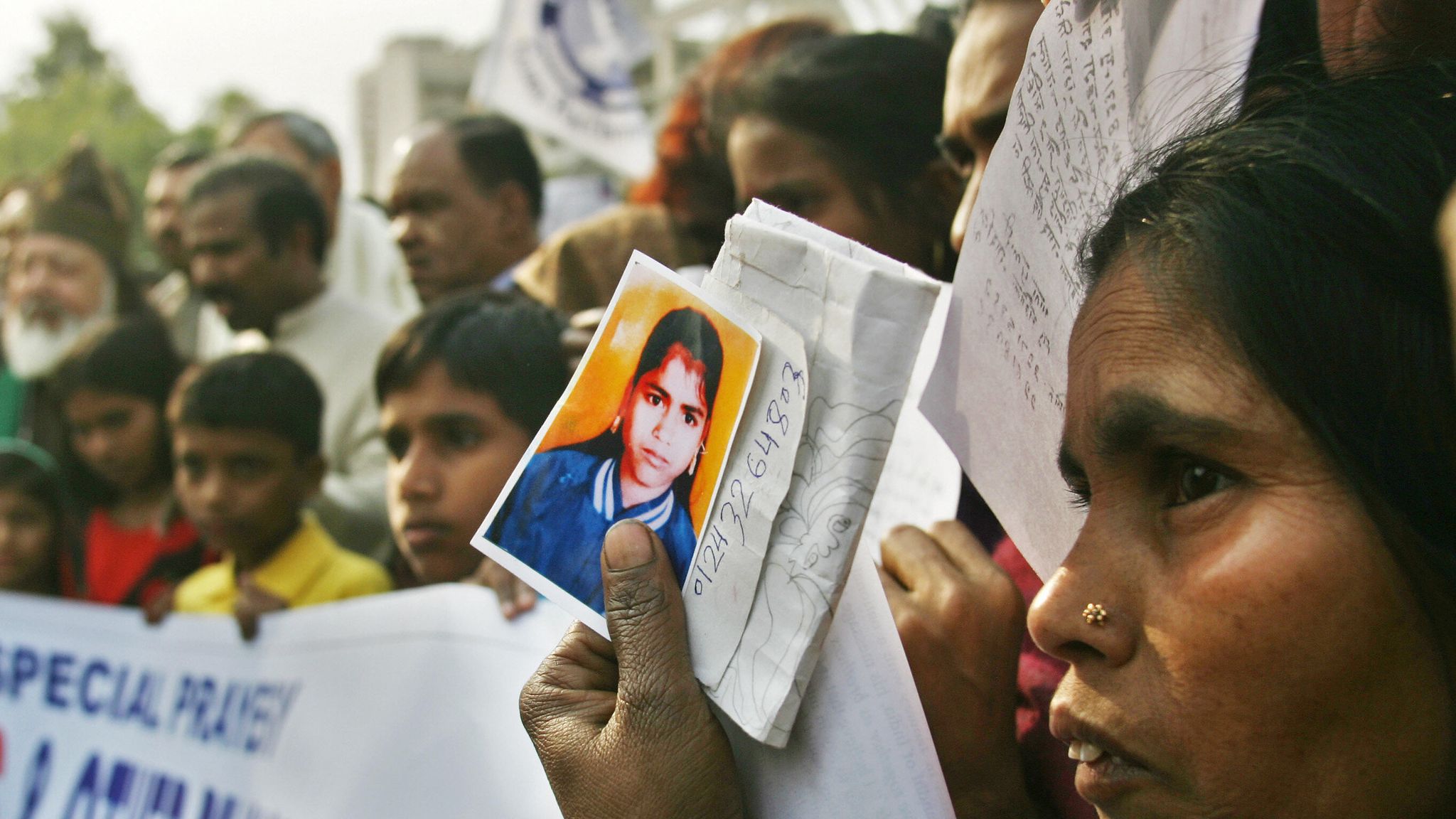 Indian court acquits two men jailed for 2006 Nithari serial killings ...