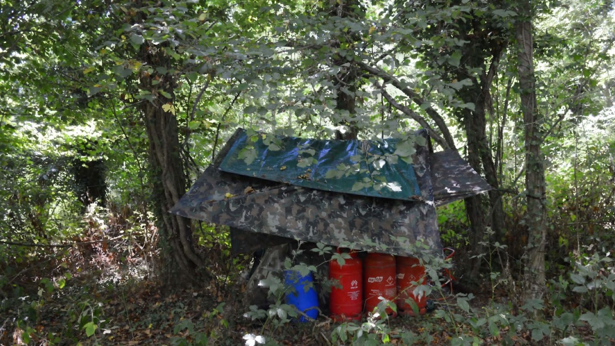 Royal Marine terror bomb maker Ciaran Maxwell jailed for 18 years | UK ...