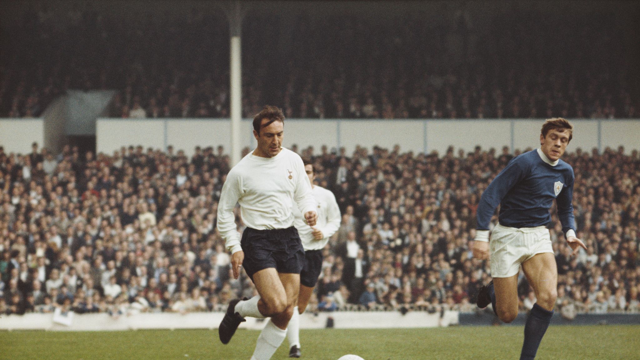 Jimmy Greaves: England, Spurs and Chelsea great in hospital | UK News ...