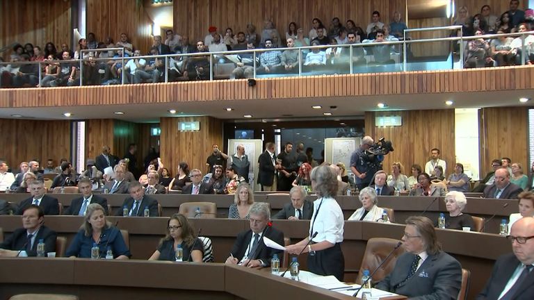 New Grenfell council boss not quitting 'yet' amid 'murderers' shouts at ... New Grenfell council boss not quitting 'yet' amid 'murderers' shouts at ...