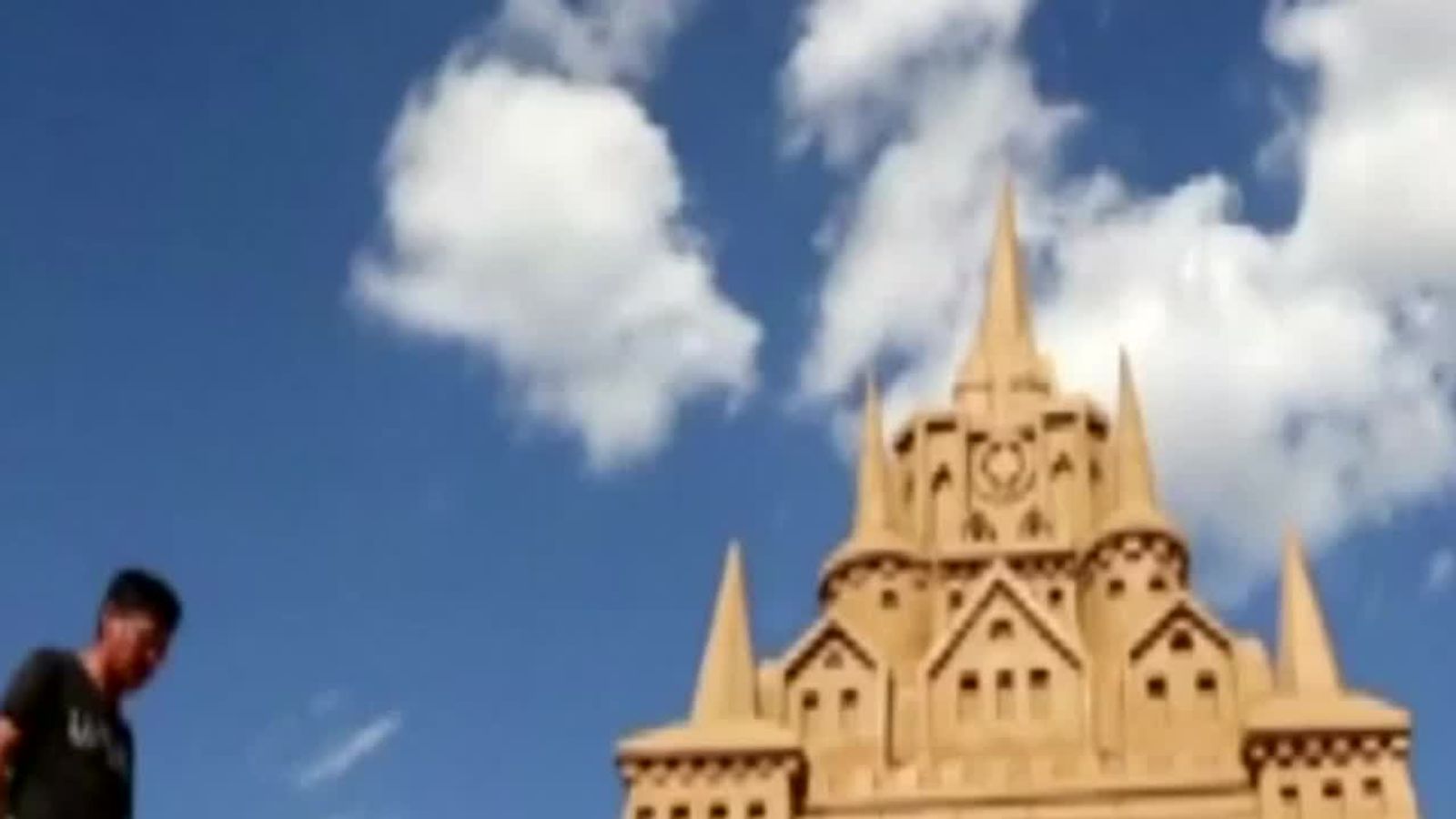 China's towering sand 'kingdom' | World News | Sky News