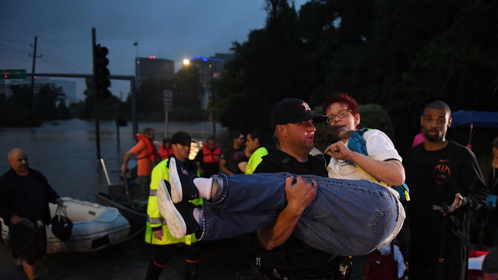 Texas floods disaster to worsen, with up to 30,000 people forced into ...