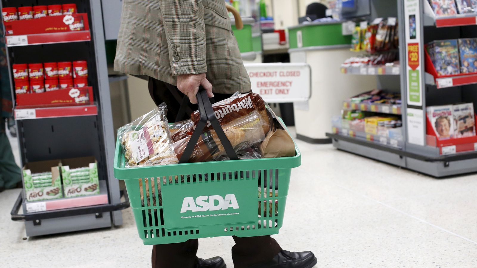 Asda gets (another) new boss for market share battle with rivals ...