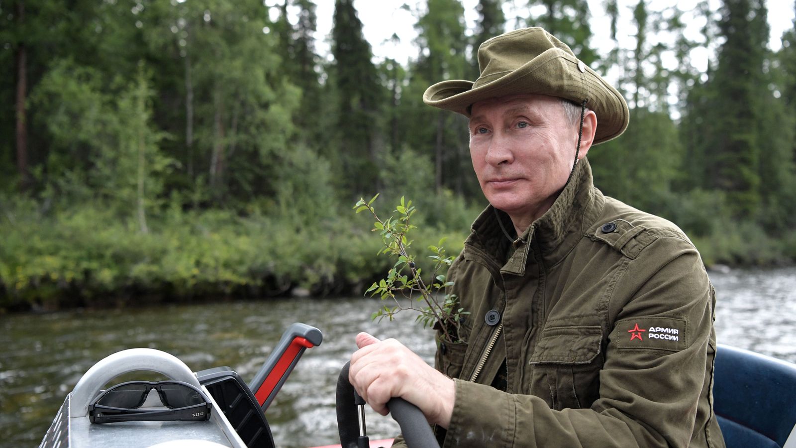 Vladimir Putin's latest display of machismo | World News | Sky News