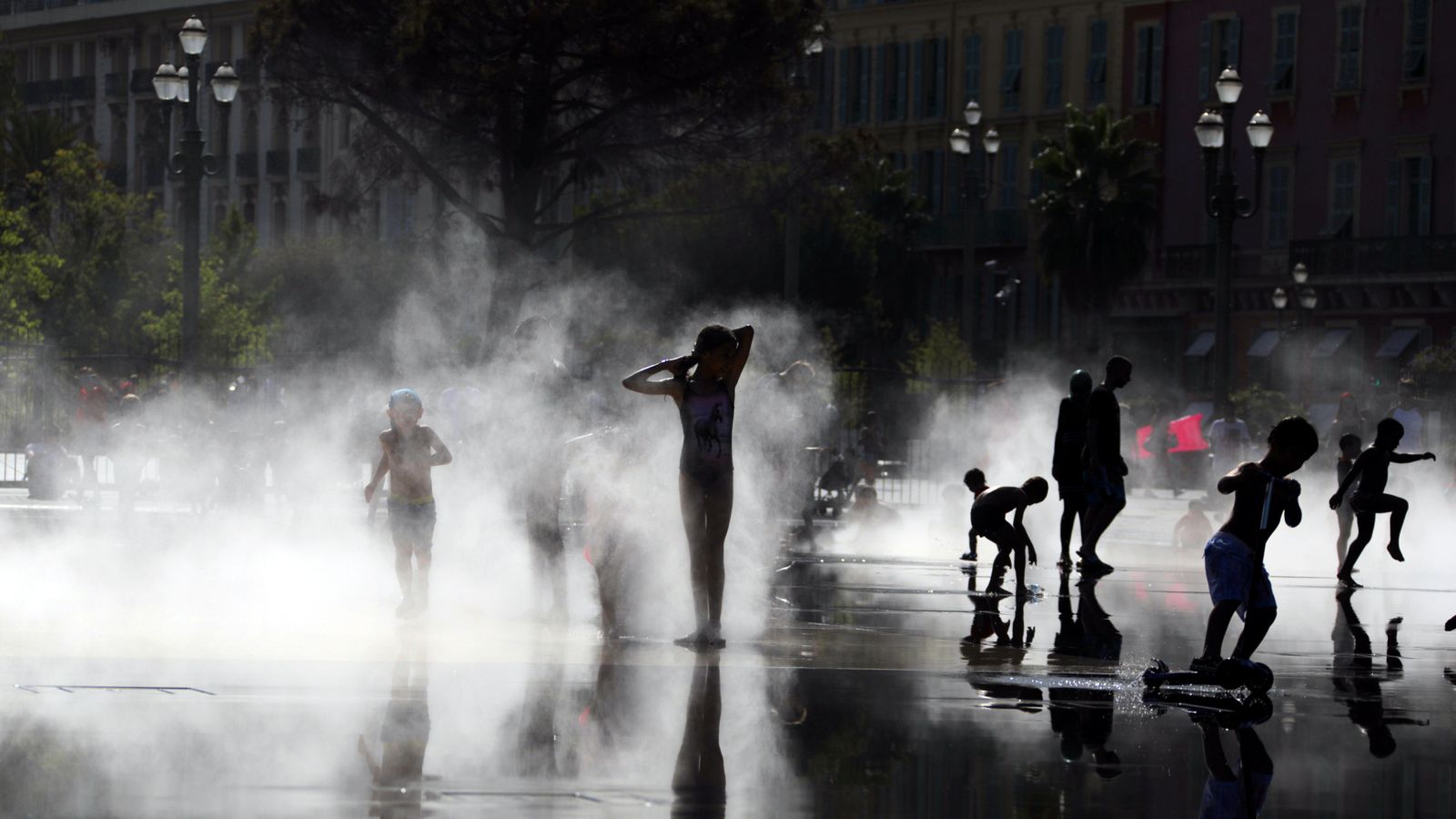Lucifer heatwave poses 'major' risk to parts of Europe | UK News | Sky News