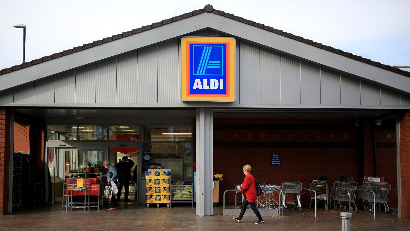 Aldi sales soar but profits slip amid price war | Money News | Sky News