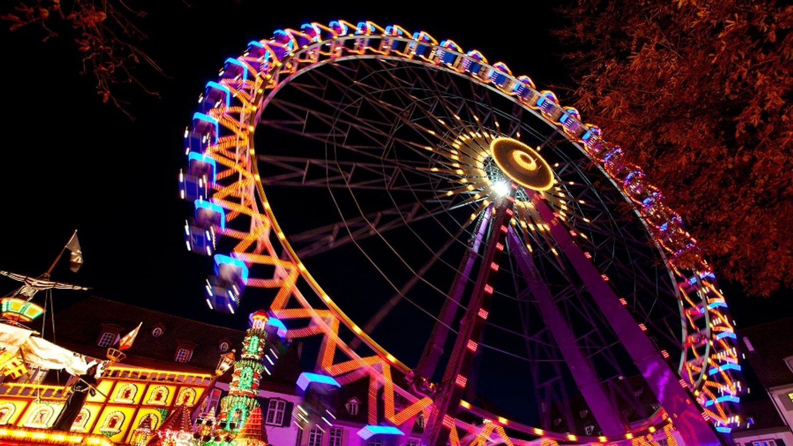Six hurt in roller coaster and carousel accidents at Basel Autumn Fair ...