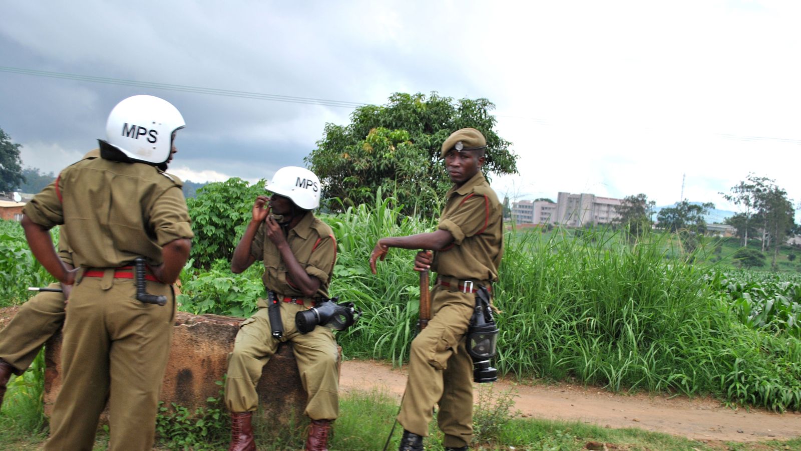 Dozens of arrests as mobs kill nine suspected vampires in Malawi ...