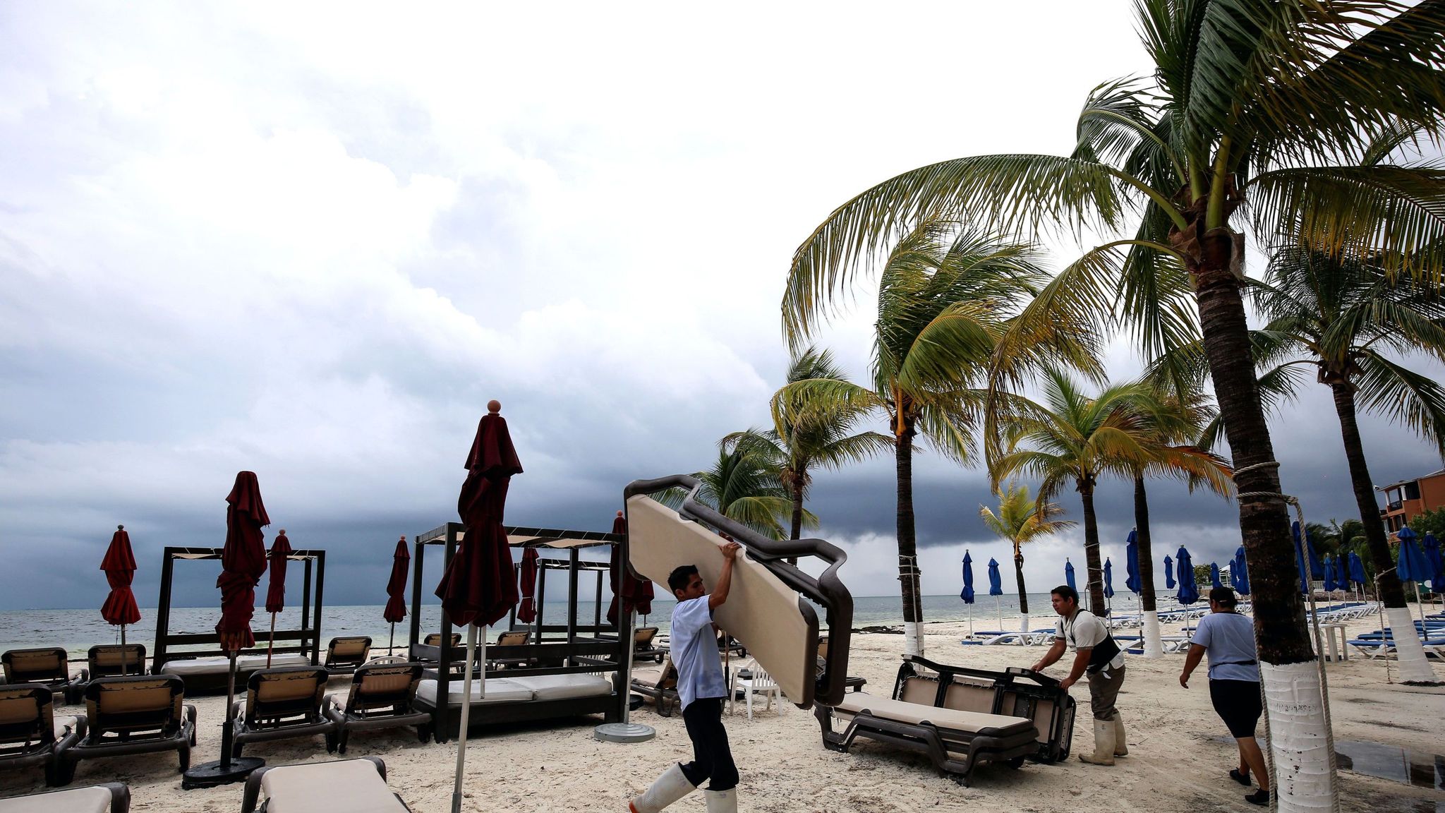 US oil rigs evacuated as Tropical Storm Nate approaches Gulf Coast ...