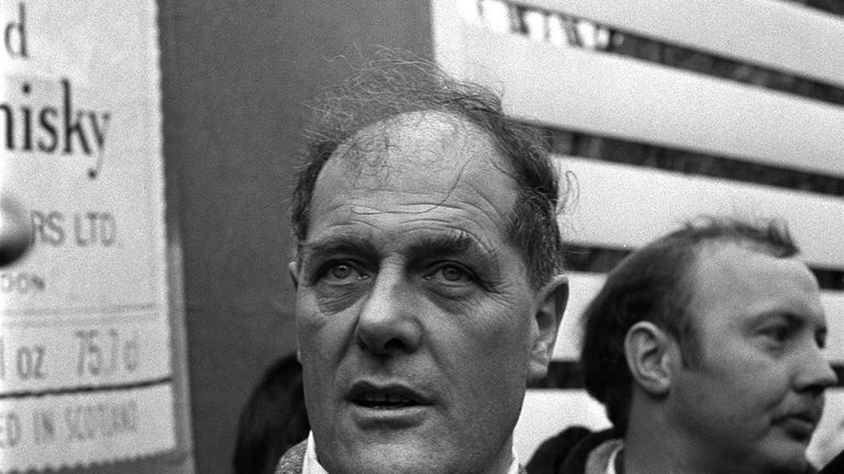 Trade union leader Derek 'Red Robbo' Robinson dies aged 90 | Politics ...