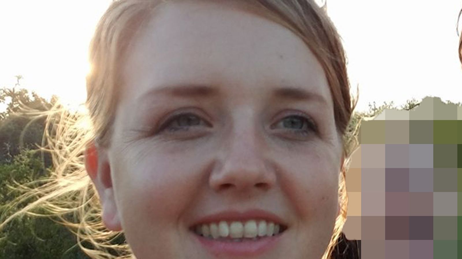 Texas church shooting: At least 26 worshippers dead in Sutherland ...