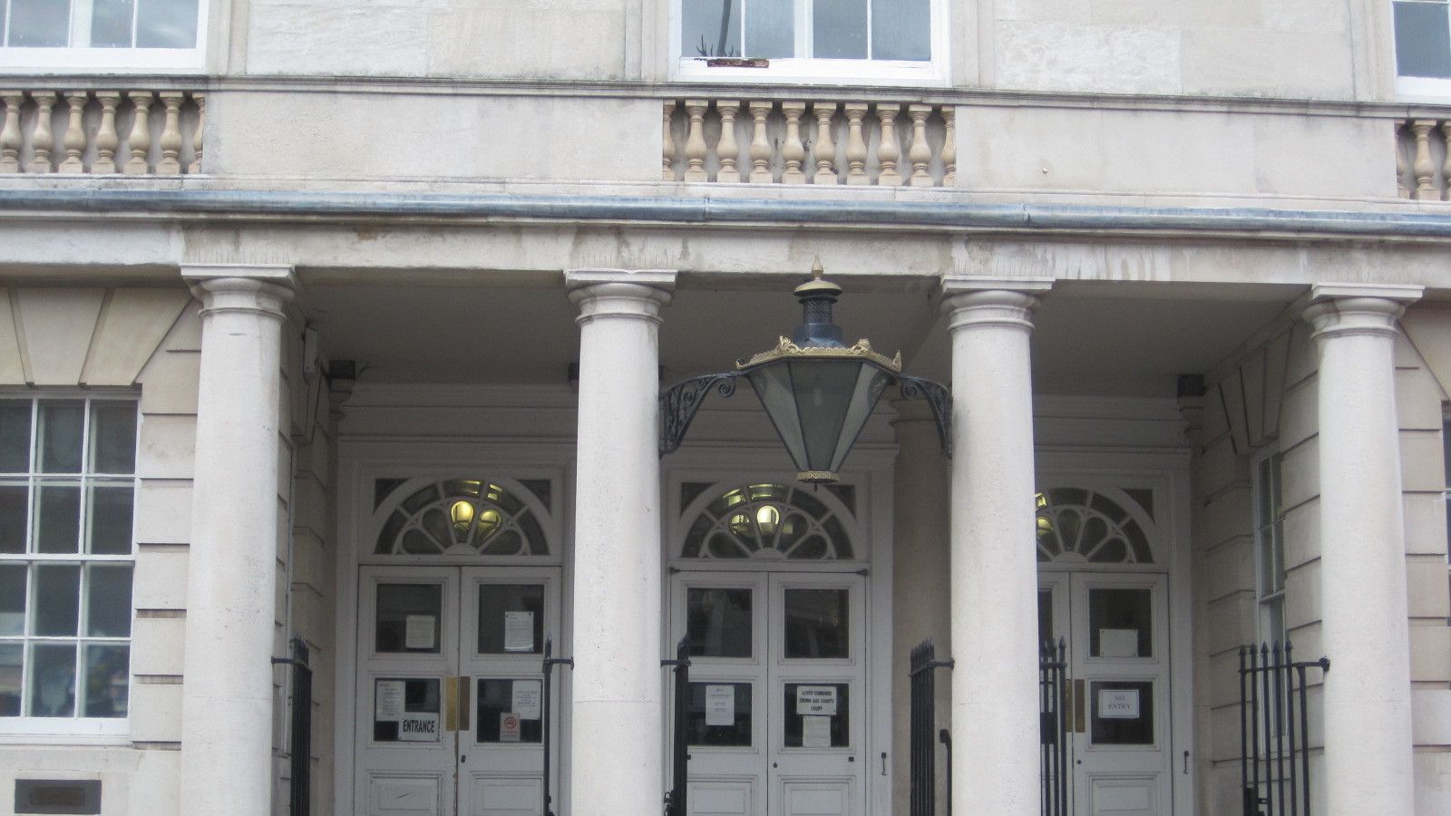 Hairdresser Daryll Rowe found guilty of deliberately infecting men with ...