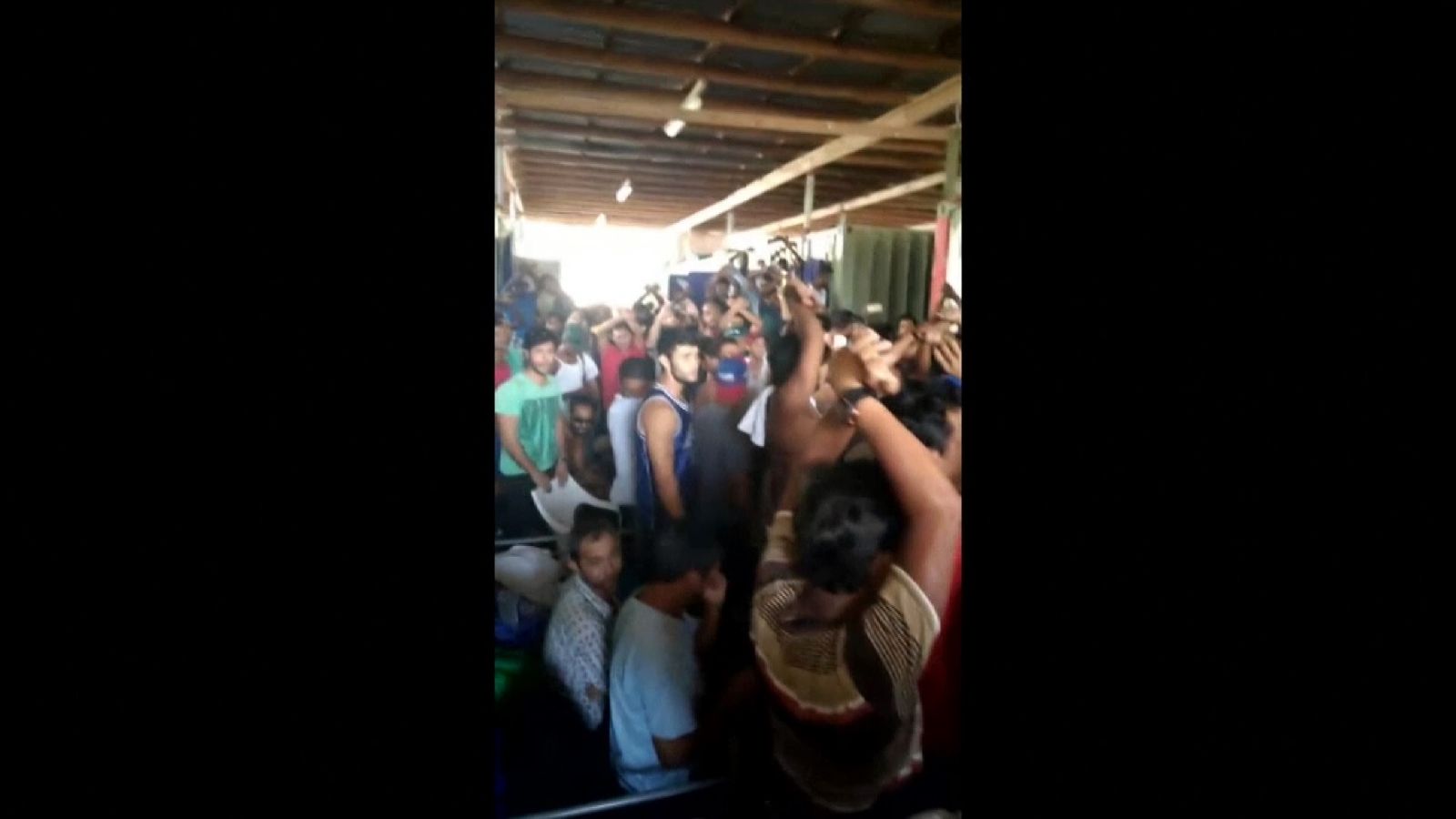 'They want to kill us': Refugees in Manus Island camp protest | News UK ...
