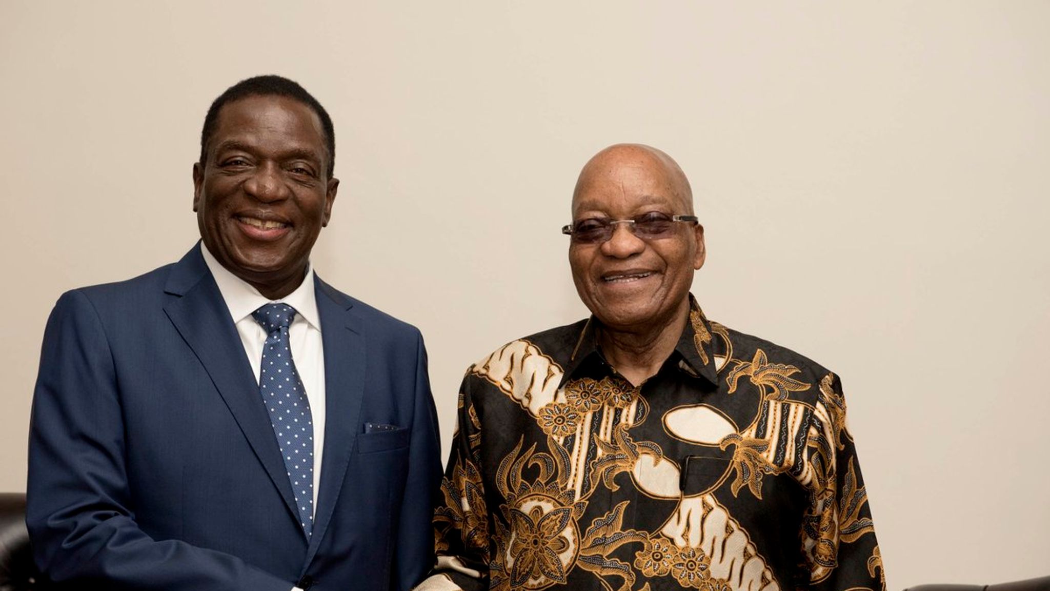 Mnangagwa arrives in Harare and heads to State House | World News | Sky ...