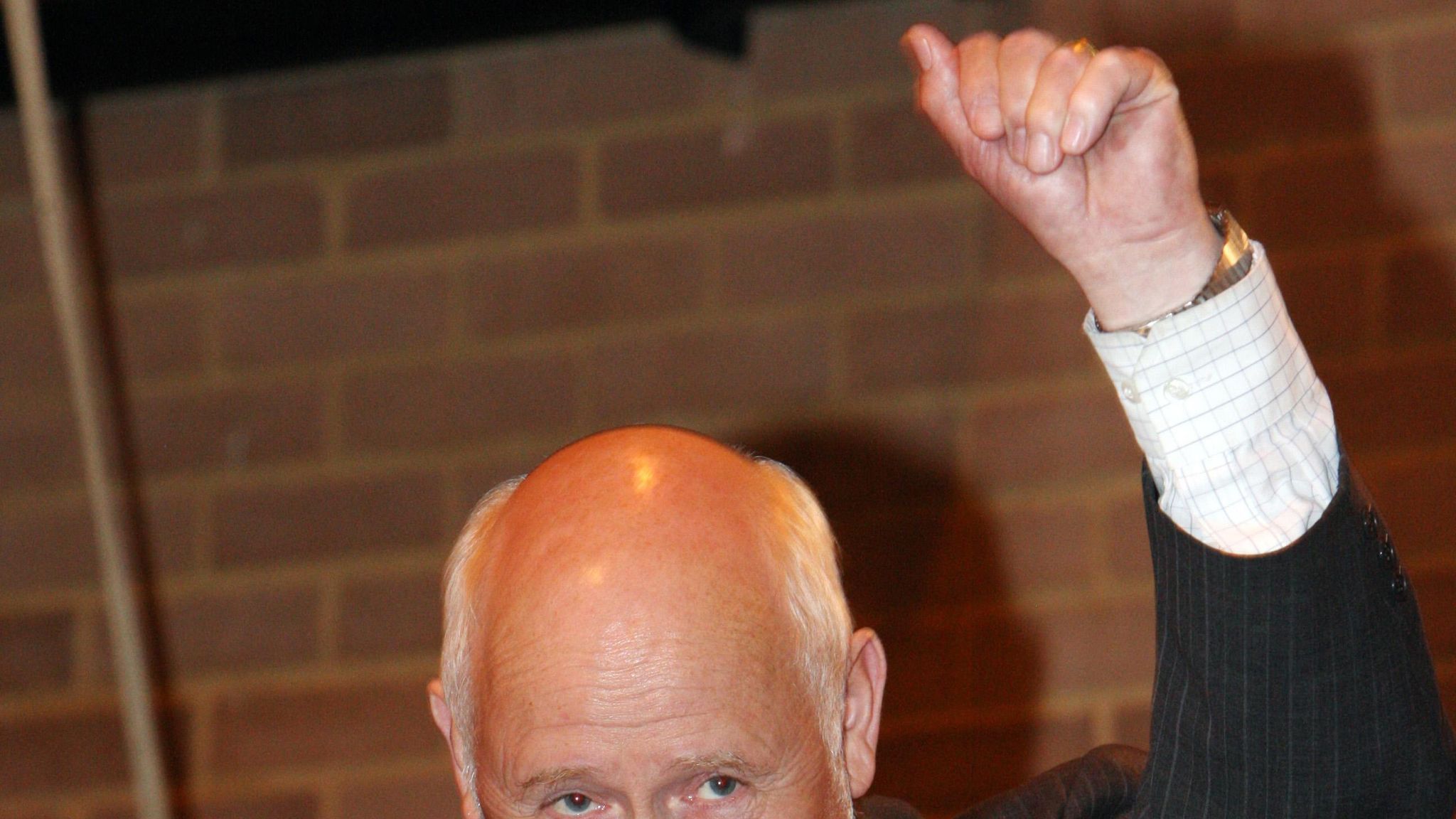 Labour suspend and investigate veteran MP Kelvin Hopkins over ...