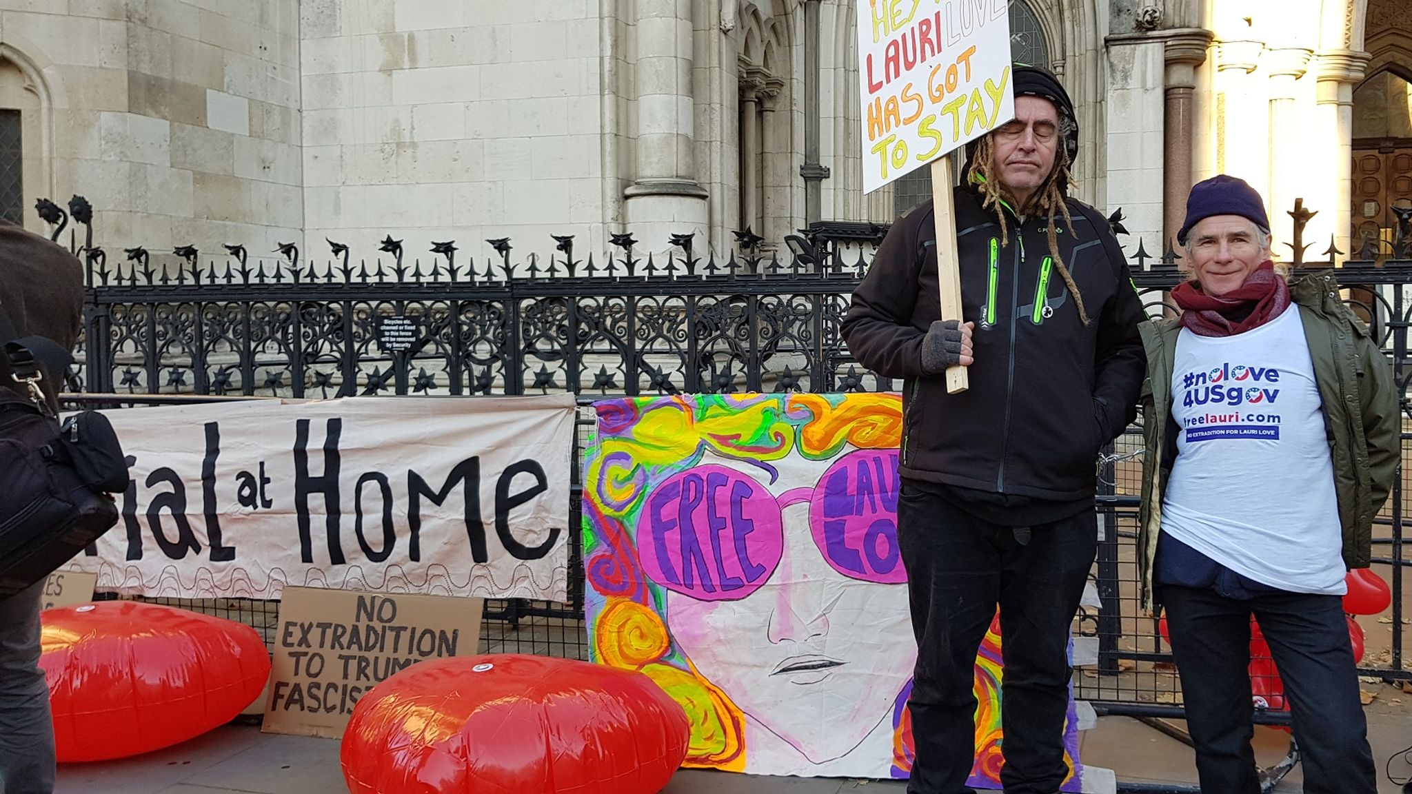 Alleged computer hacker Lauri Love faces wait after extradition appeal ...