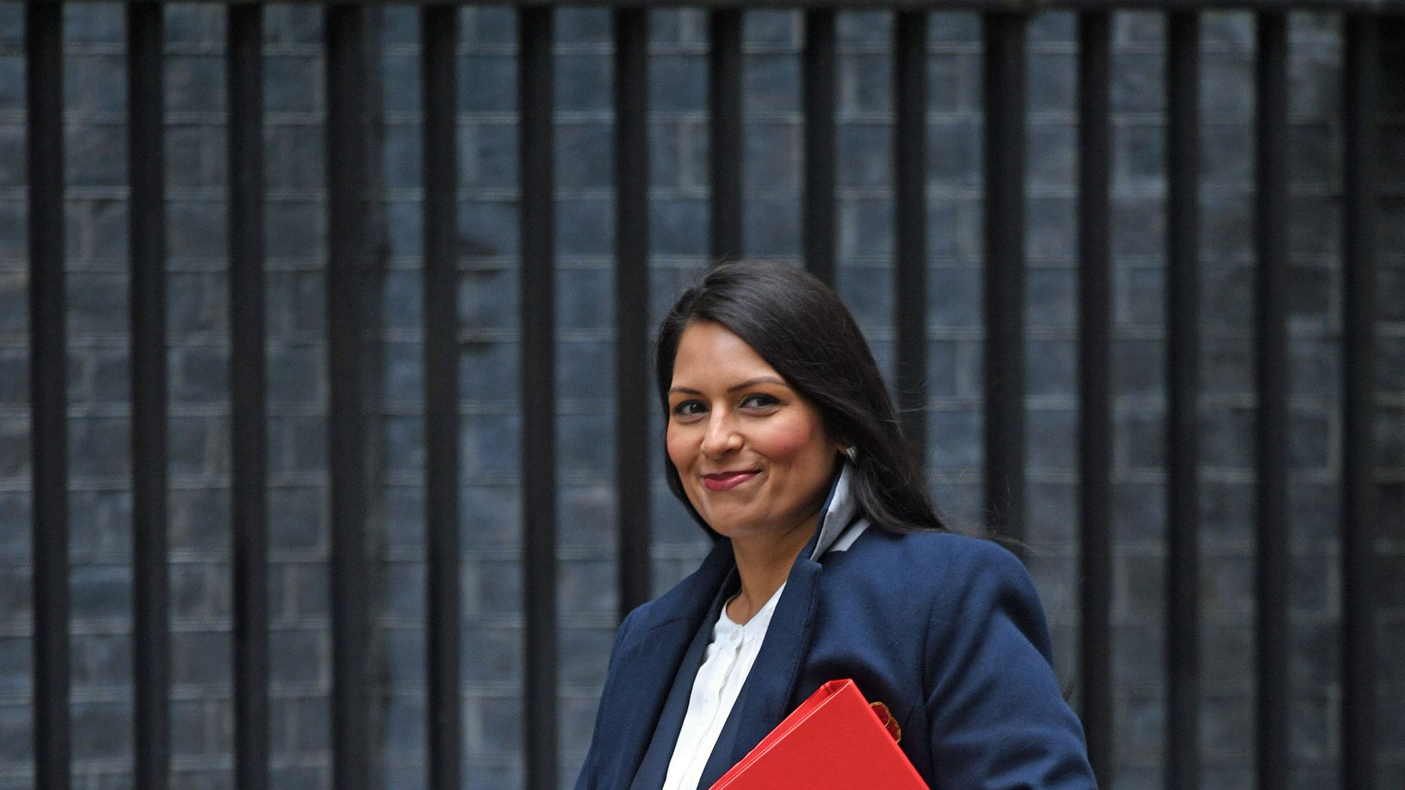 Priti Patel apologises for undisclosed meeting with Israel's prime ...