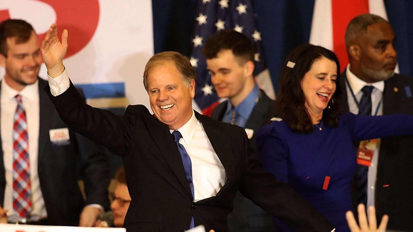 Democrat Doug Jones wins Alabama Senate race | World News | Sky News