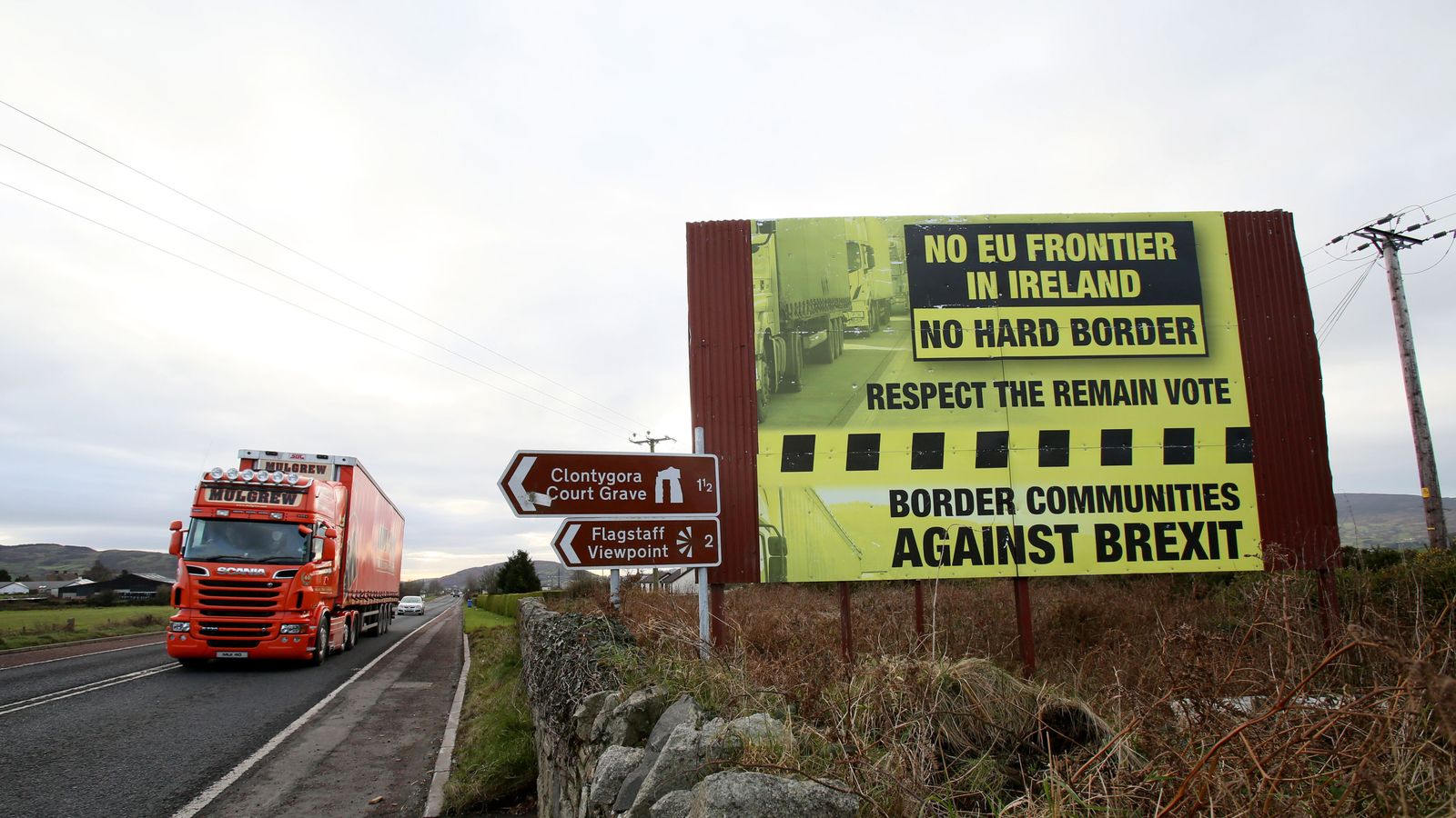 Irish border with no checkpoints post-Brexit not possible, say MPs ...
