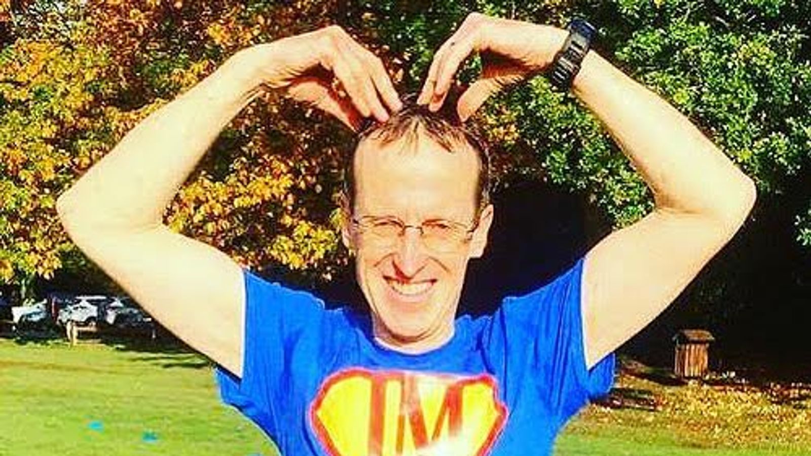 'Mobot' picture reunites runner with long-lost family | UK News | Sky News