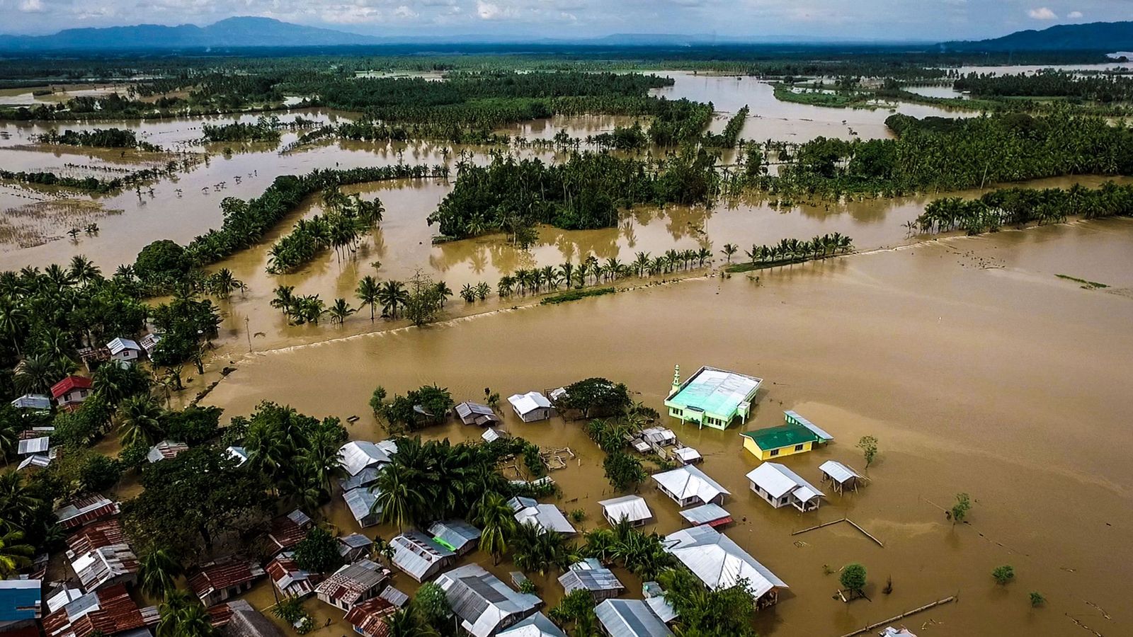 Deadly storm hits the Philippines | News UK Video News | Sky News