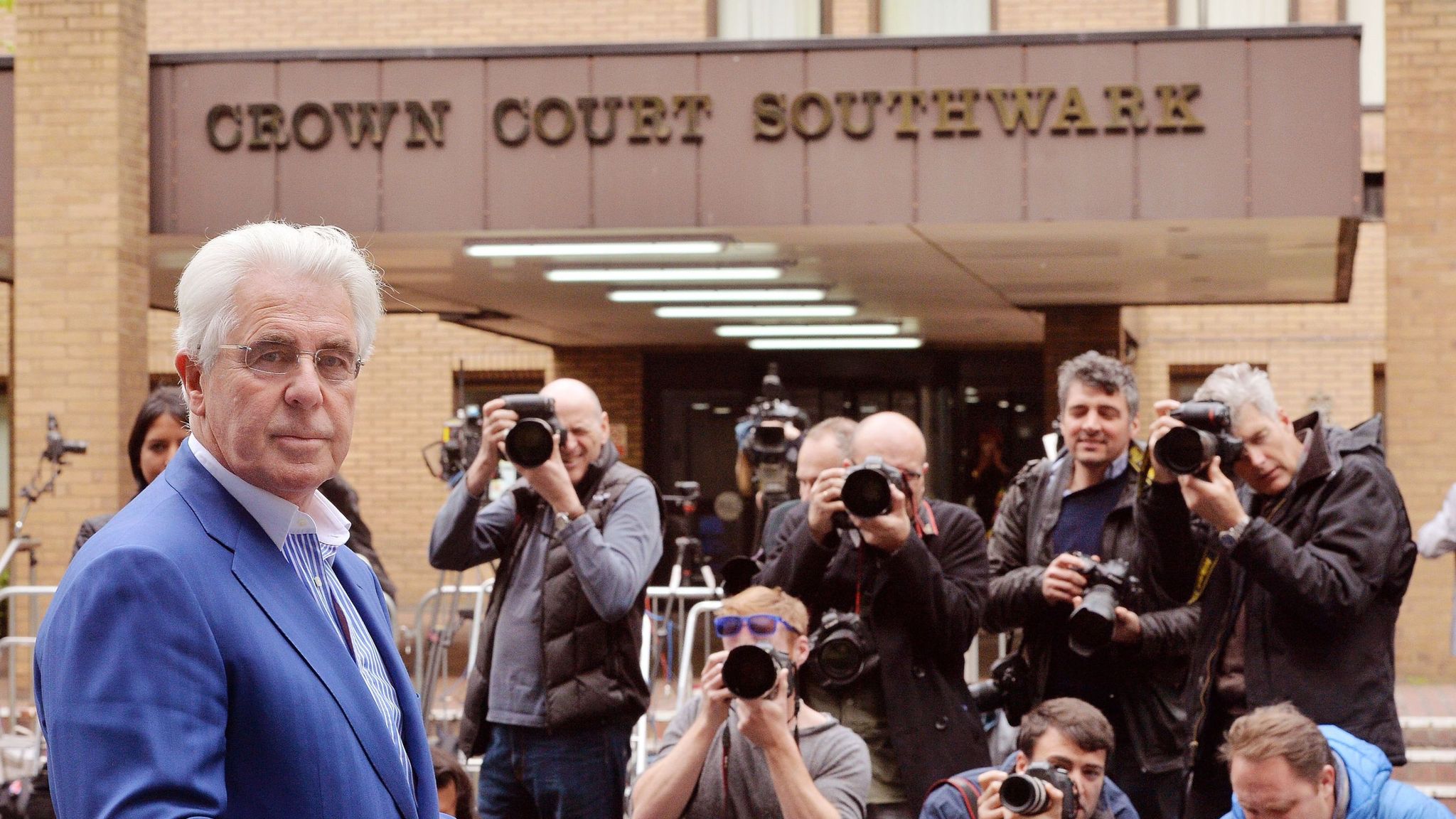 Publicist Max Clifford Dies In Hospital After Collapsing In Prison Uk