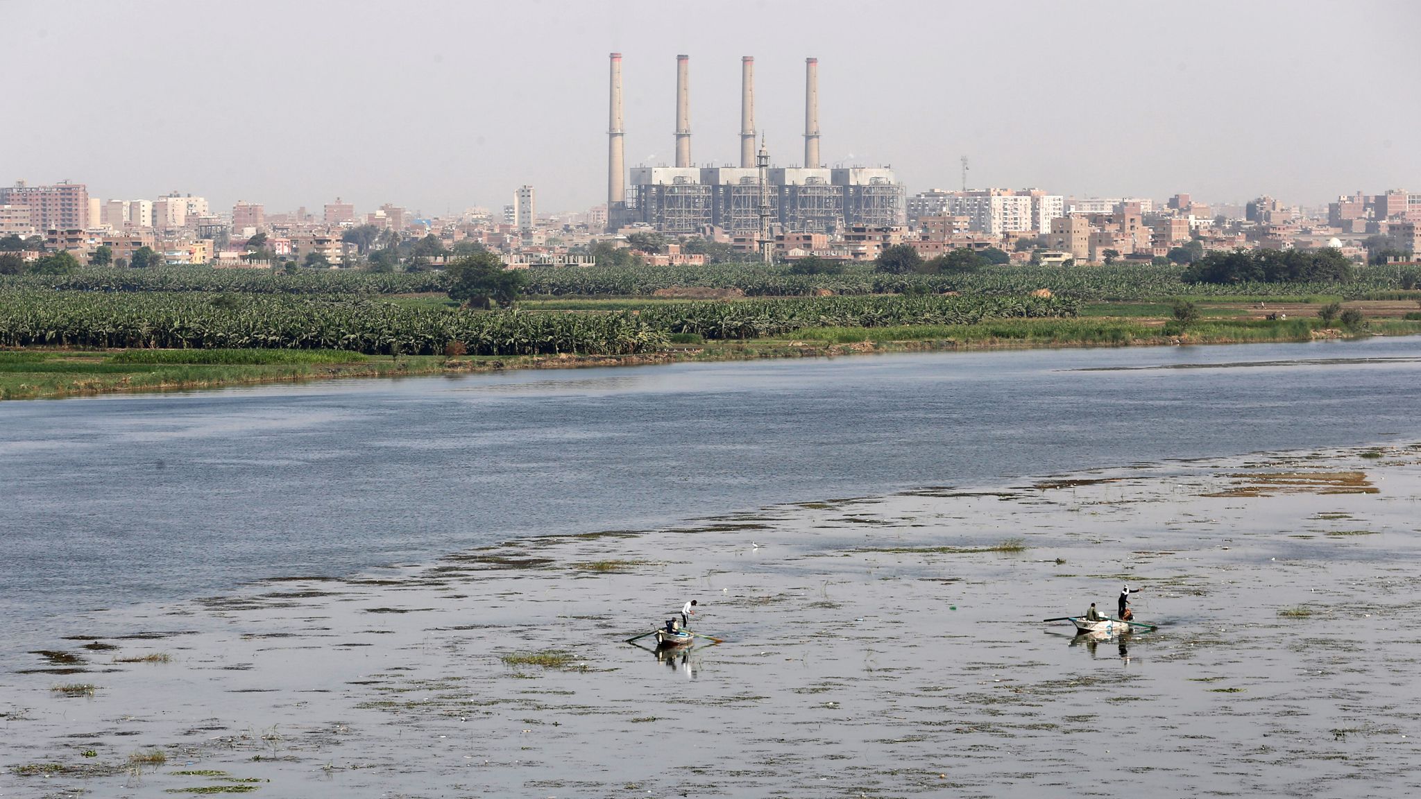 Just 10 rivers carry 90% of plastic polluting the oceans | Sky News