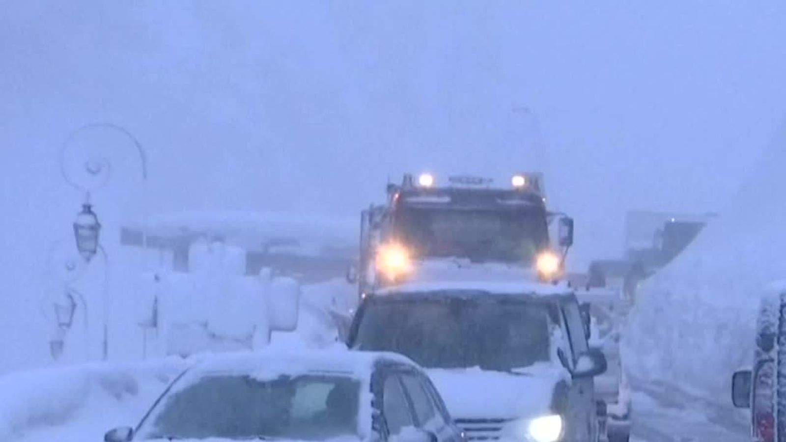 Trapped in the Alps amid snowstorm | News UK Video News | Sky News