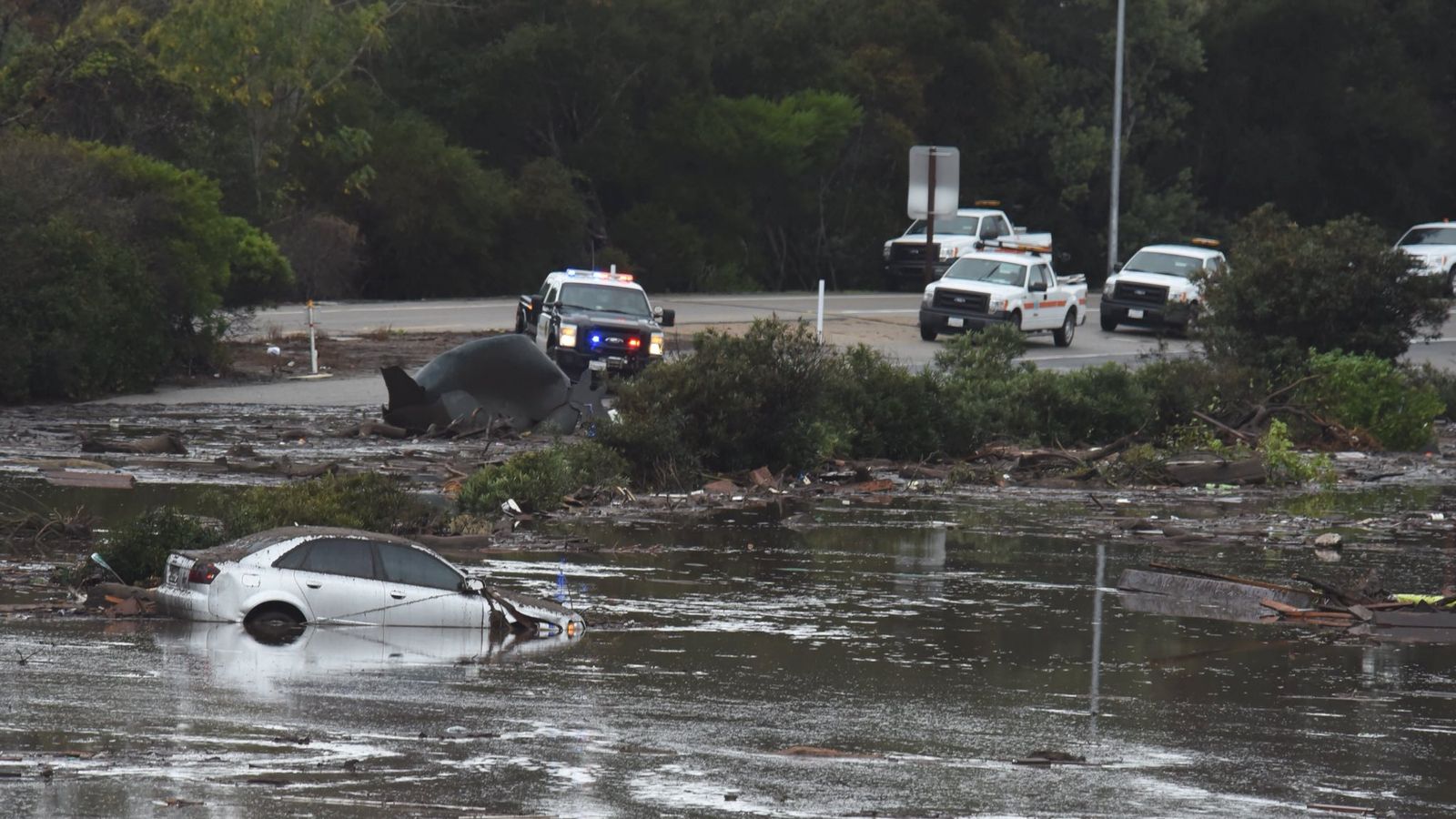 In pictures: Devastation after deadly California mudslides | World News ...
