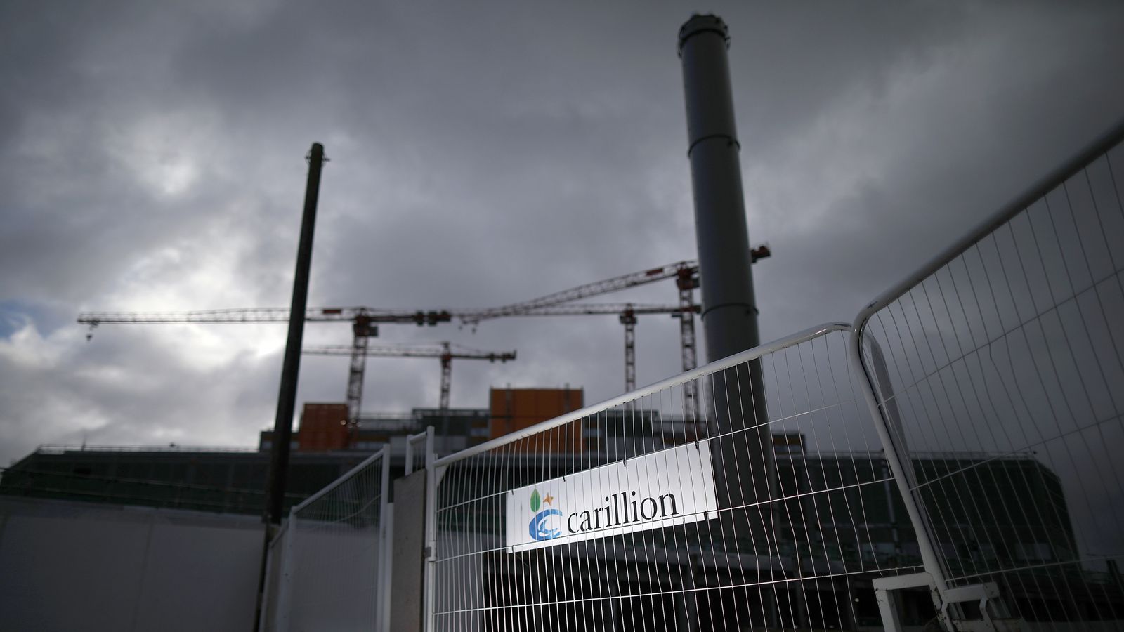 Carillion collapse: 900 jobs saved but almost 400 lost, says official ...