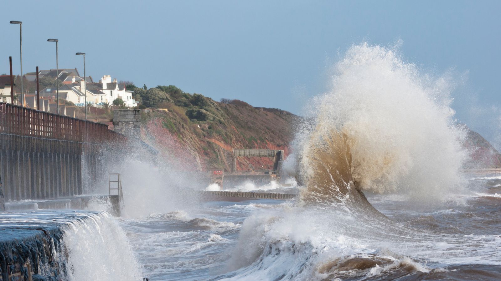 Storm Eleanor expected to hit Britain with 80mph winds