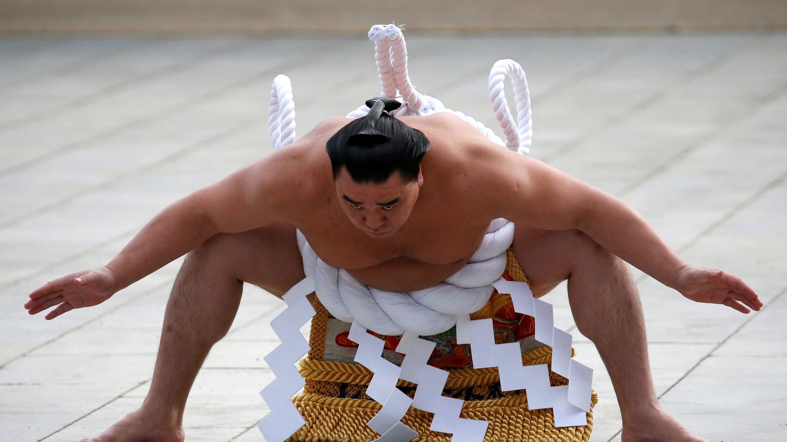 Sumo wrestling champion sentenced for hitting opponent with karaoke ...
