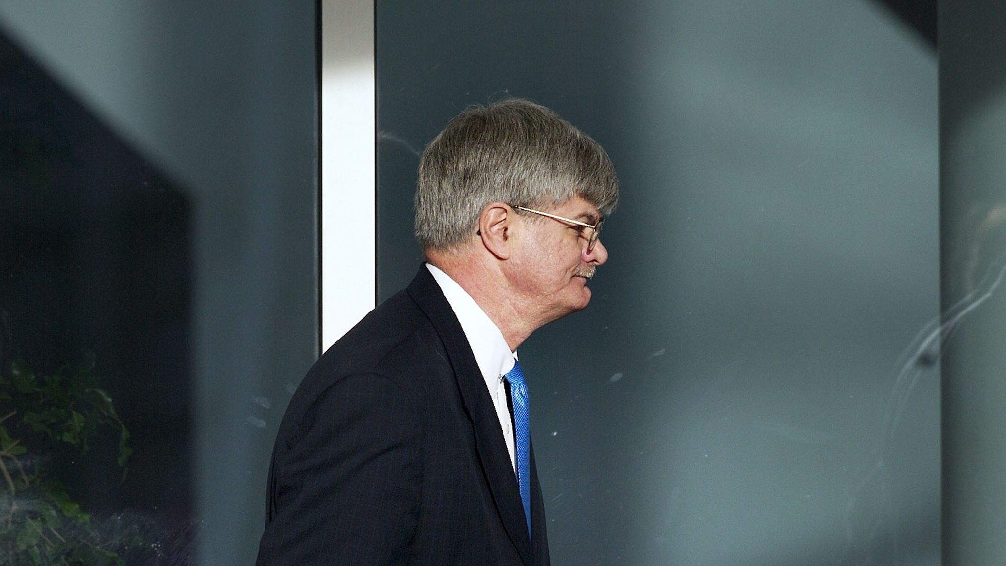 Lee Boyd Malvo: Teen sniper who shot 10 people dead wants lighter ...