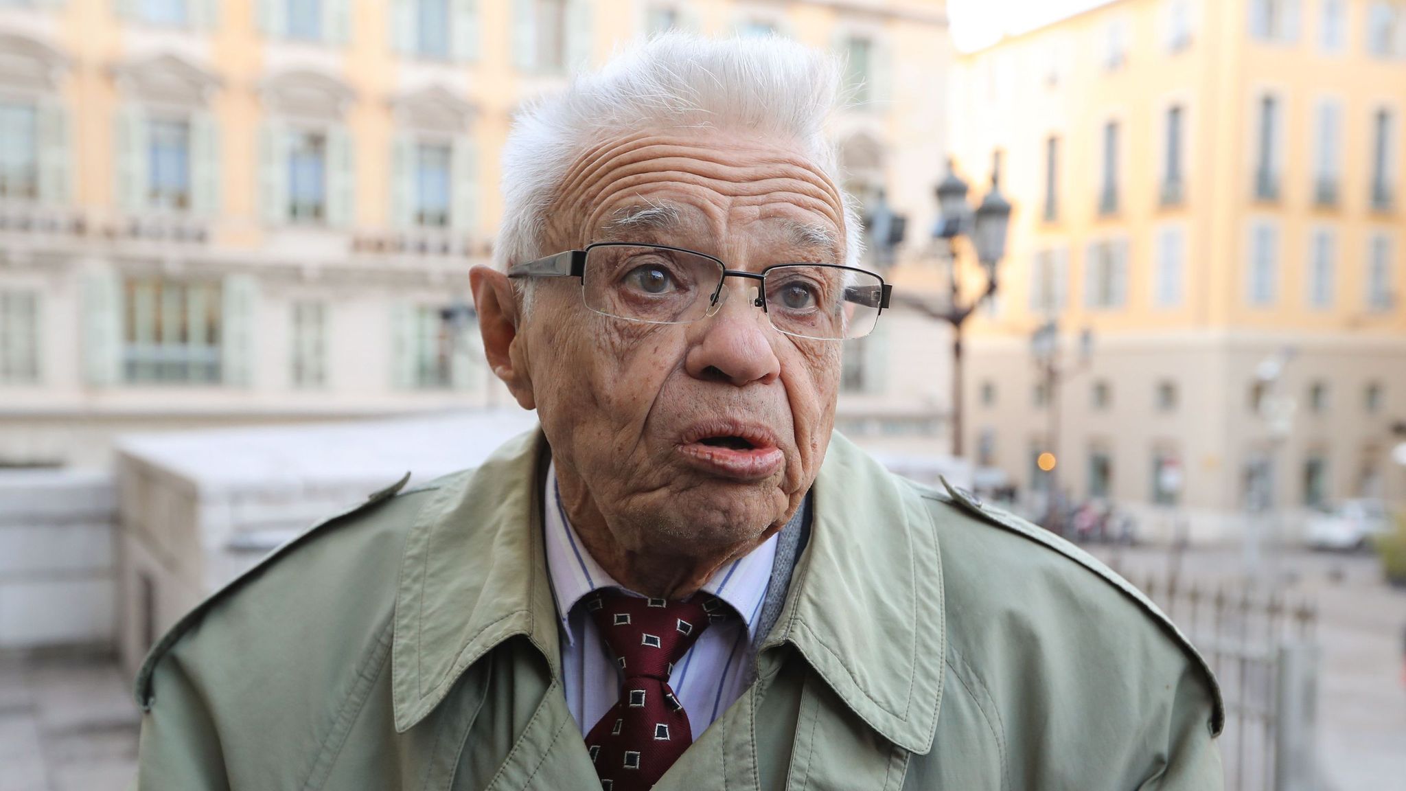 'Black widow of the Riviera' accused of seducing and poisoning victims ...