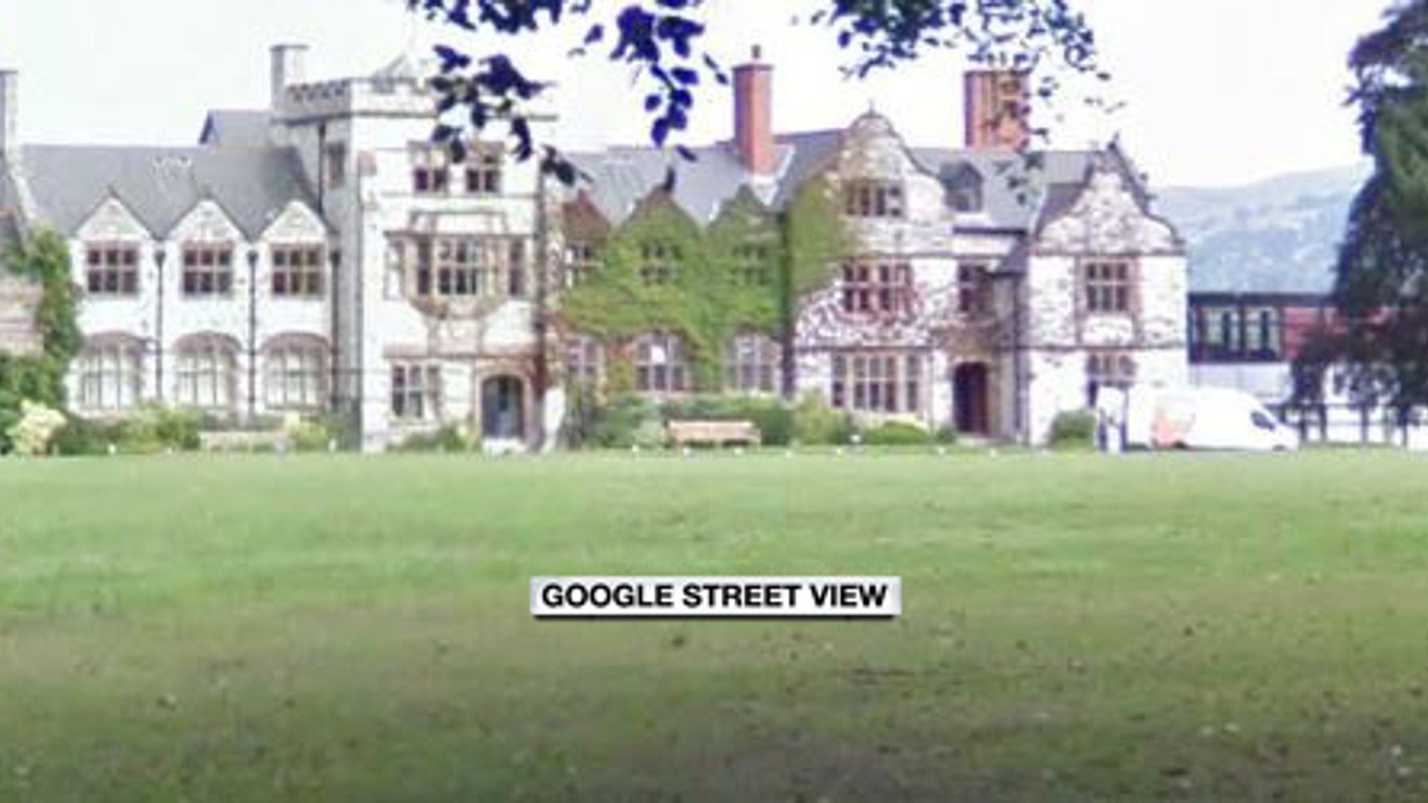 Head of top boarding school threatens to expel pupils in relationships ...