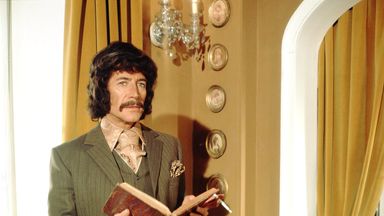 Peter Wyngarde: Jason King star who inspired Austin Powers dies aged 90 ...