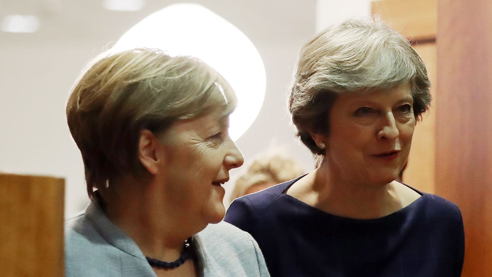 Theresa May and Angela Merkel's Brexit talks could see conversation dry ...