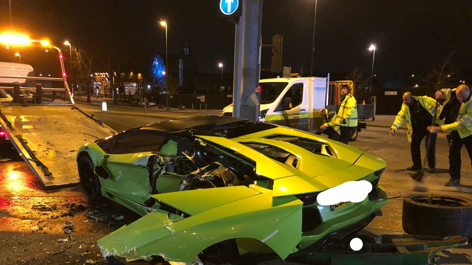 Lamborghini driver unscathed as £260k supercar smashed up in bus ... Lamborghini driver unscathed as £260k supercar smashed up in bus ...