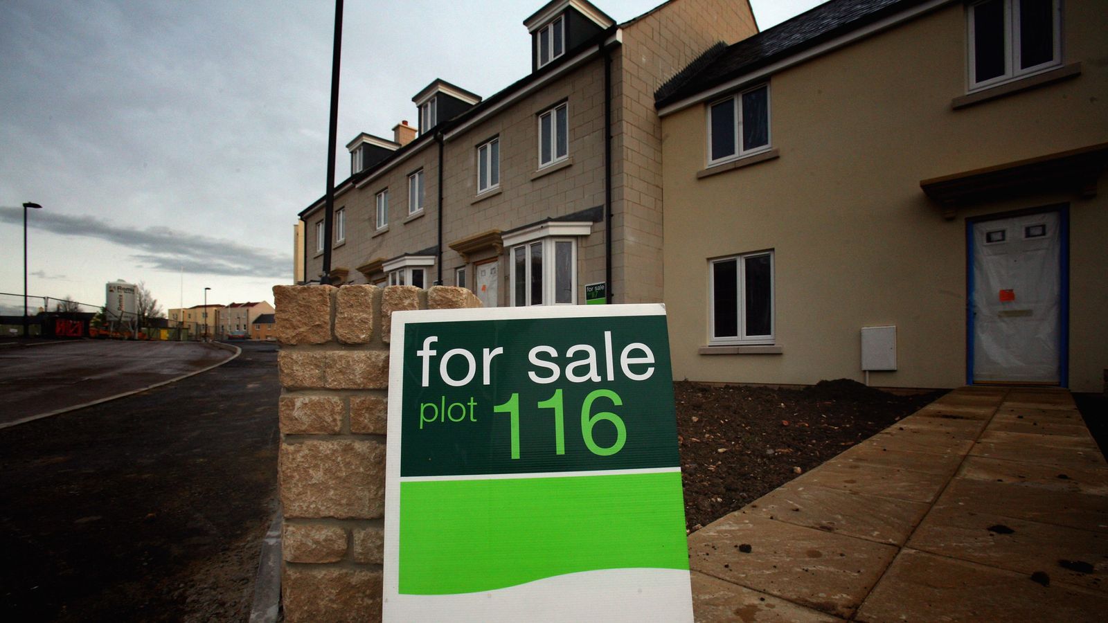 Persimmon boss Jeff Fairburn pushed out over £75m pay row | Money News ...