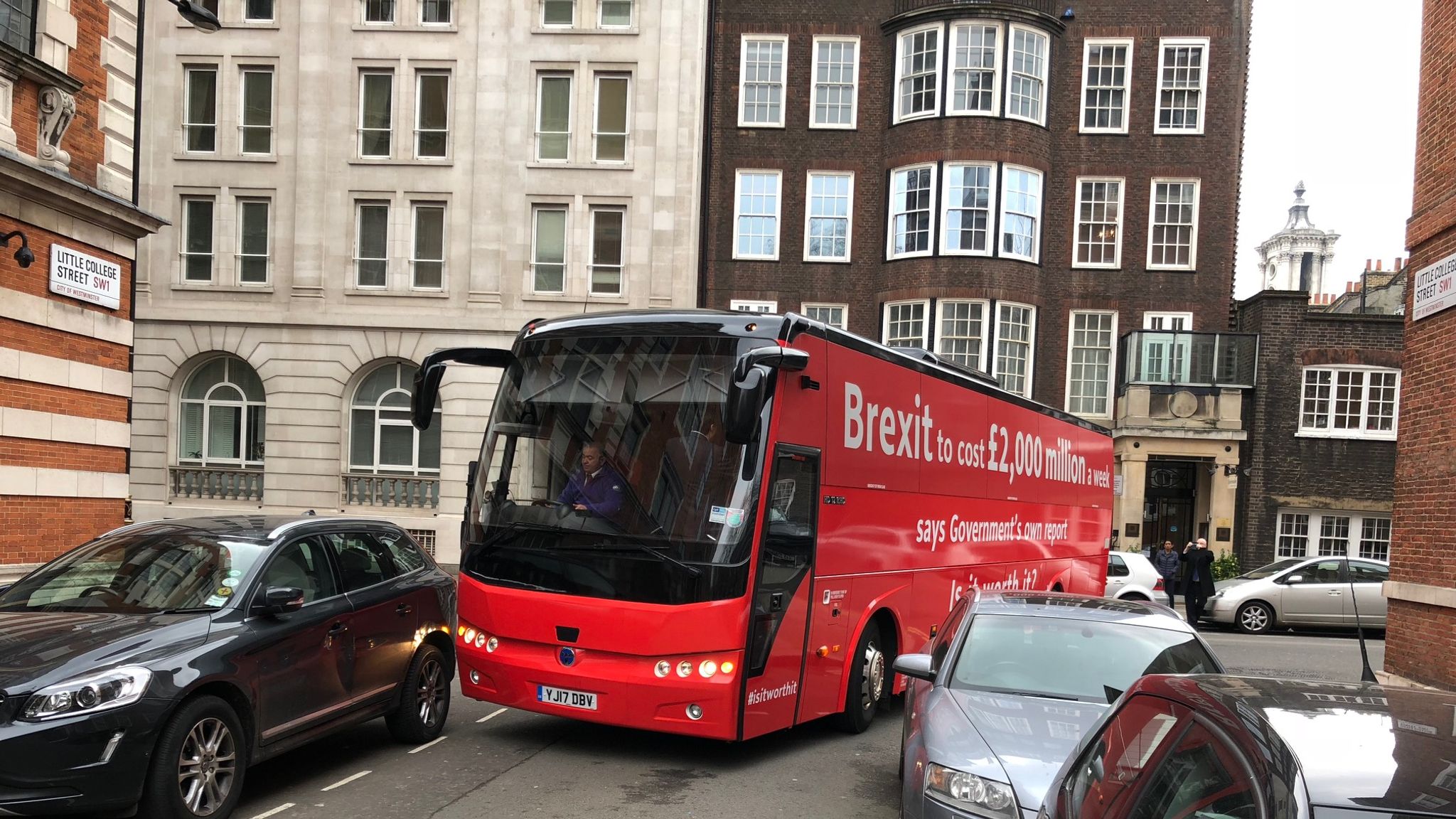 Remain campaigners to tour UK with red bus warning of Brexit cost ...