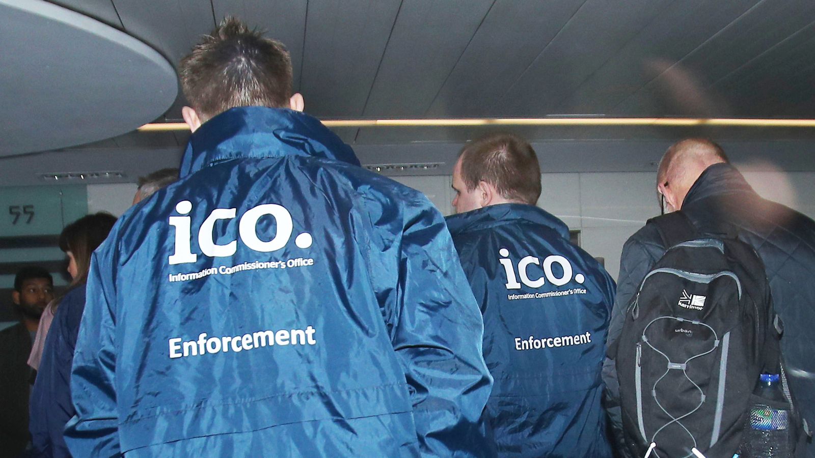 Cambridge Analytica inquiry to continue after collapse | Money News ...