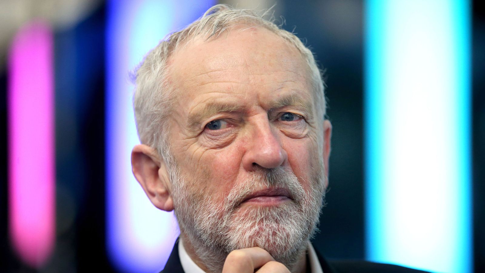 Jeremy Corbyn under fire for demanding Russia get chance to analyse ...