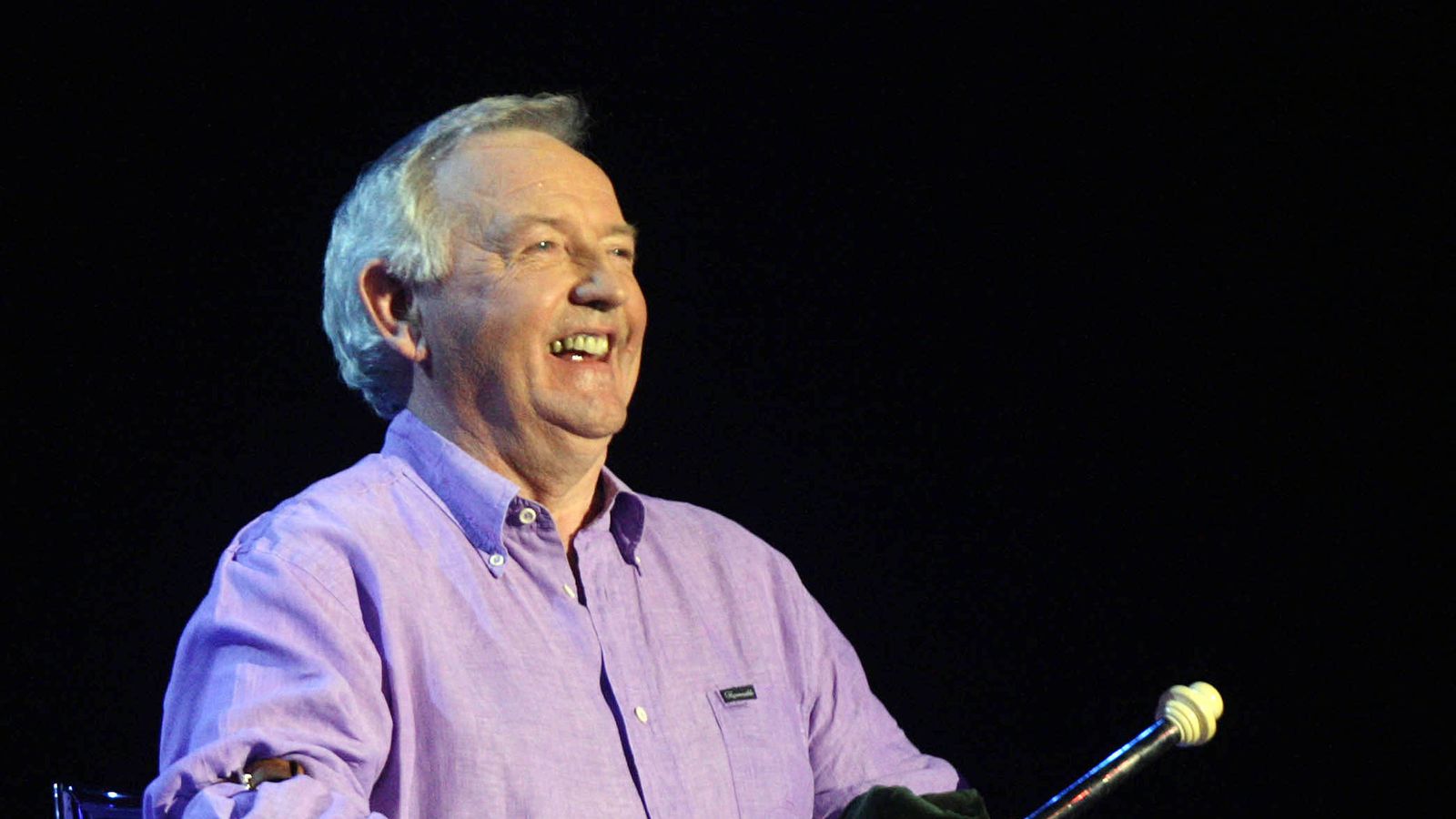 Liam O'Flynn: Master piper who formed folk band Planxty dies after long ...