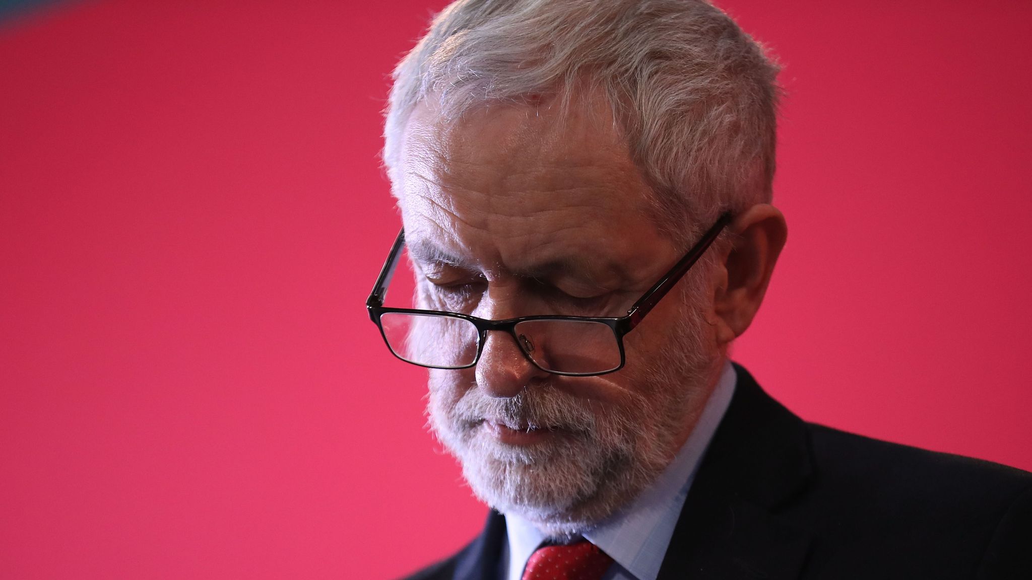 Jeremy Corbyn slammed by Labour MPs for criticising removal of anti ...