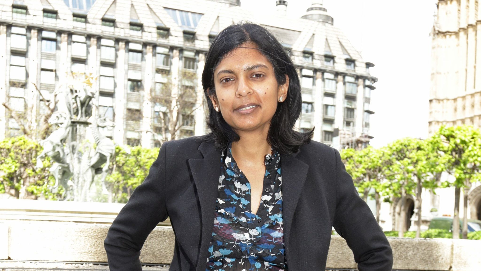 Four Labour MPs sent anti-Muslim letters or suspect packages | Politics ...