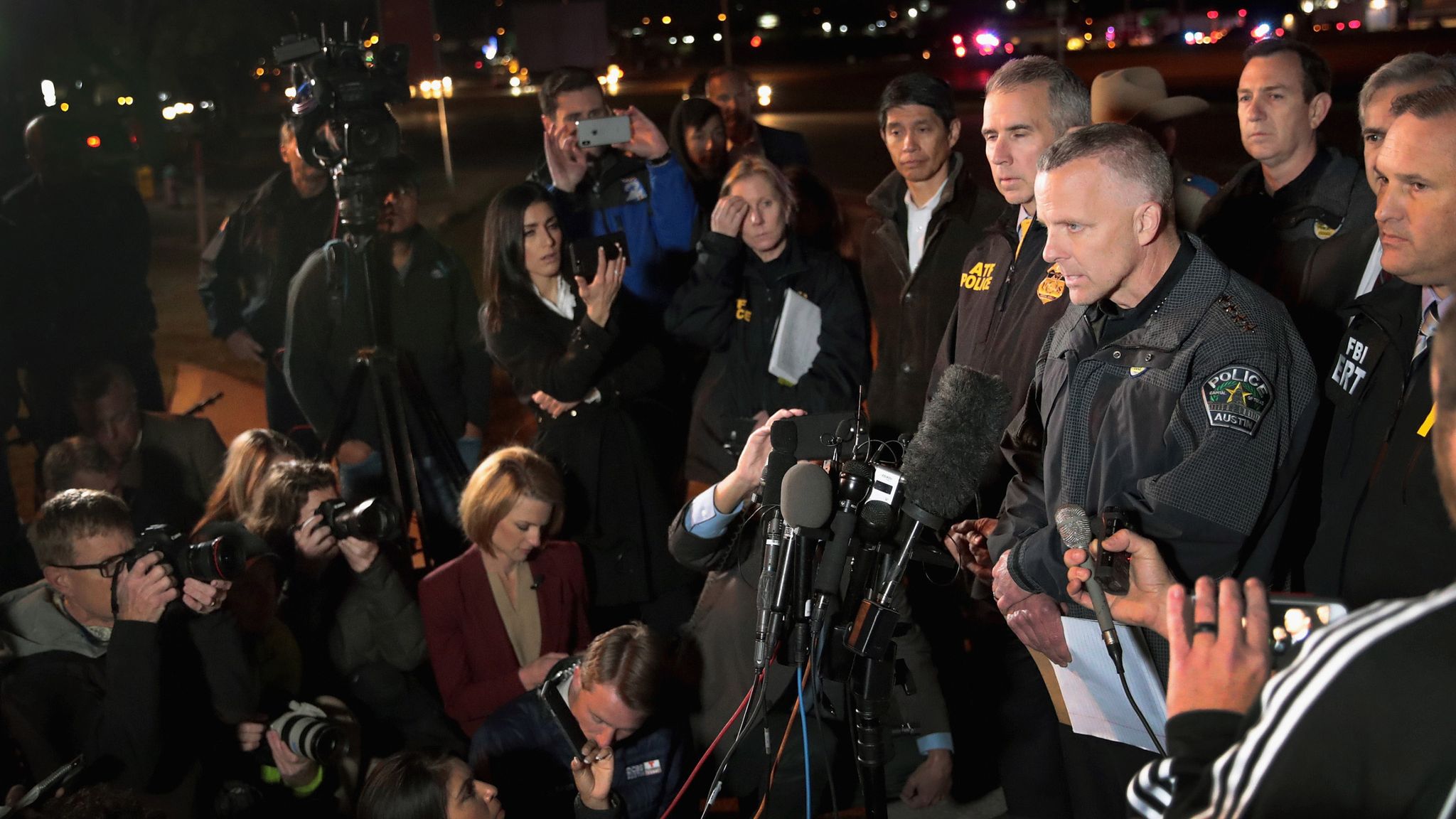 Texas serial bombing suspect dead after blowing himself up inside car ...