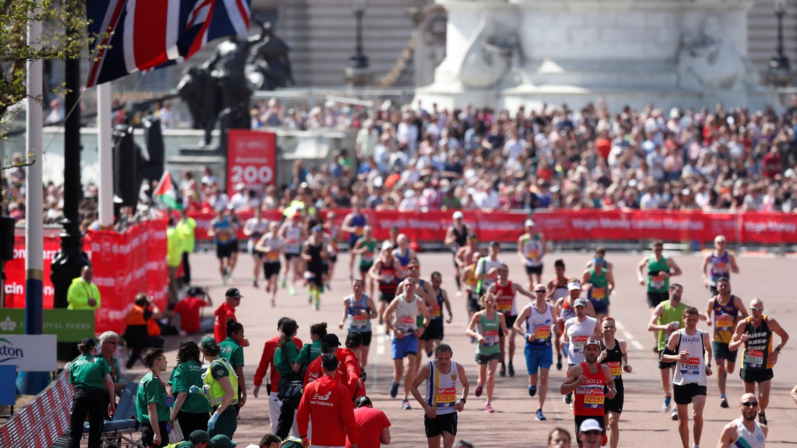 'Even Sir Mo Farah struggled' - The immense challenge of this year's ...