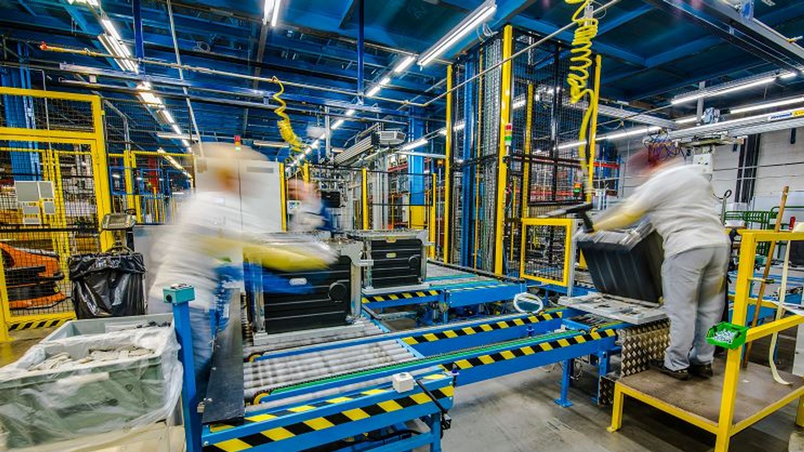 'Worst slump for UK factories since 2012' as uncertainty hits demand ...