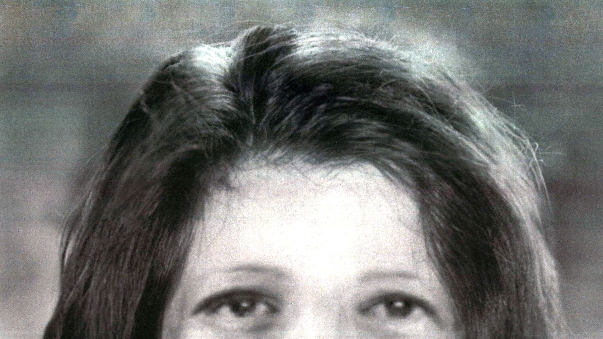 Katrice Lee: Police to search German riverbank for British toddler ...