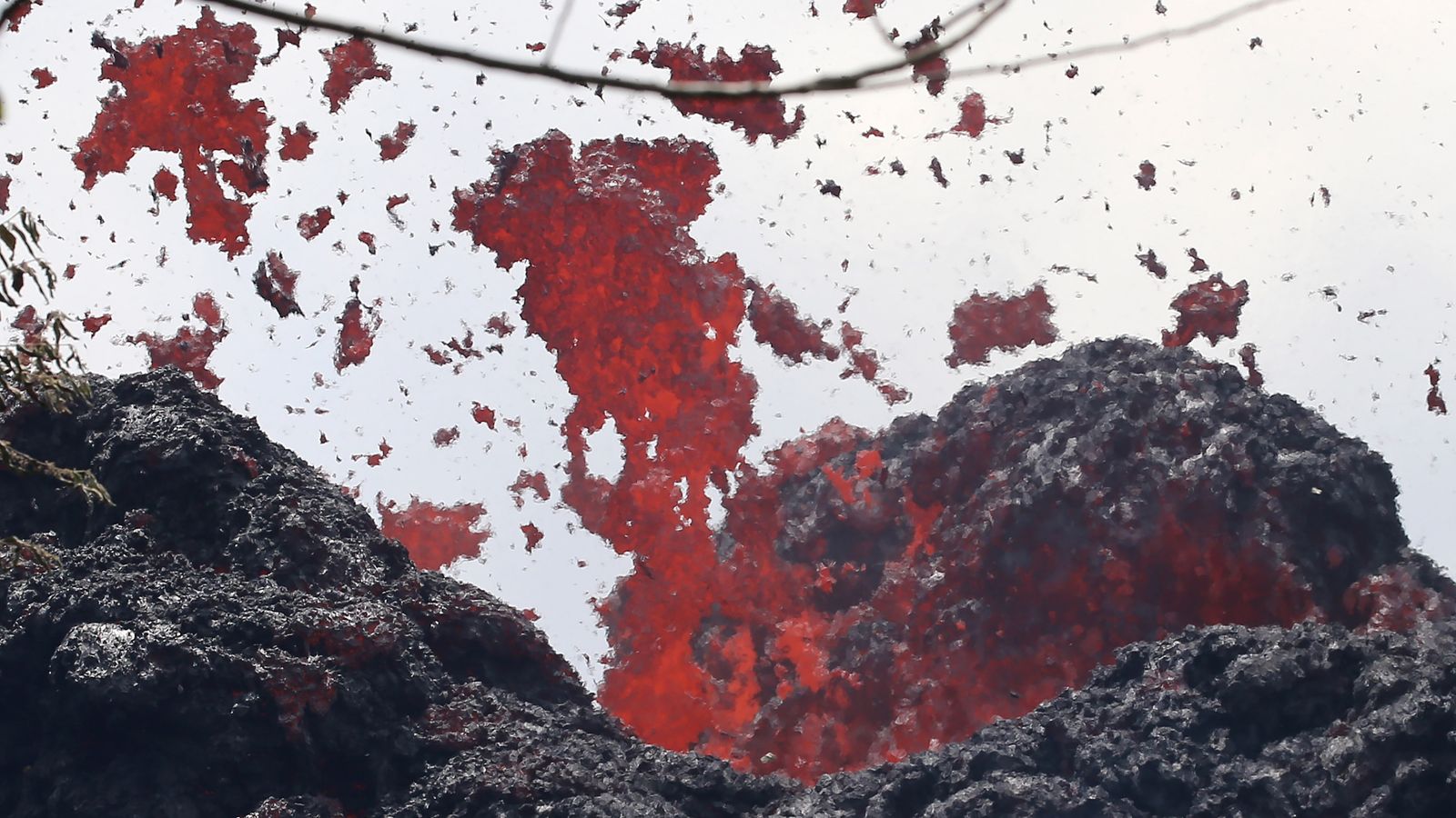 New fissure spews rock and lava from Hawaii volcano | World News | Sky News